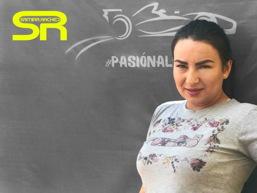 Playera Formula con flores – SAMIRA RACHED